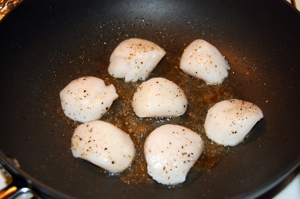 Pan-Seared Scallops - Perfect Health Diet | Perfect Health Diet